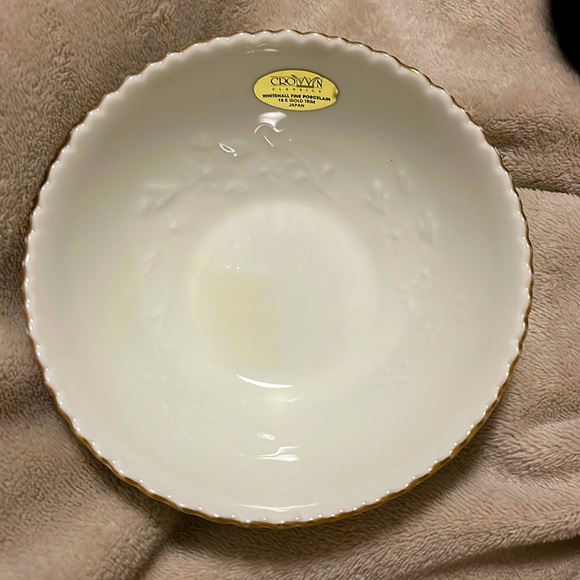 Crown Classics | Dining | Vintage Crown Classics Whitehall Fine ...
